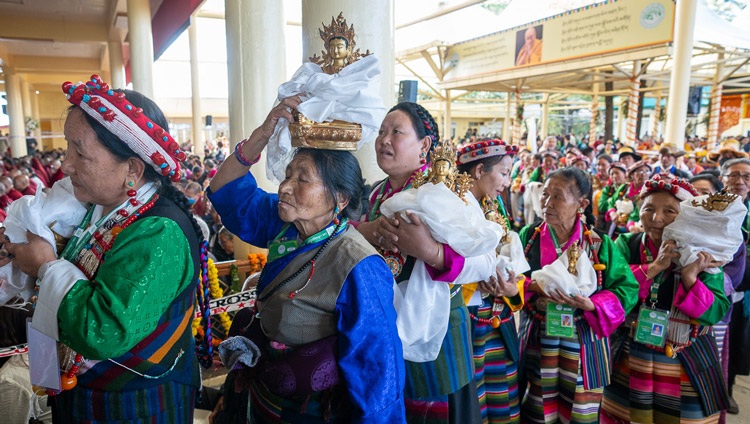 Long Life Prayers | The 14th Dalai Lama
