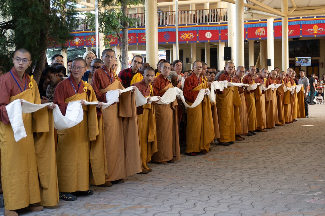 Long Life Prayer Offered by a Group from Taiwan | The 14th Dalai Lama